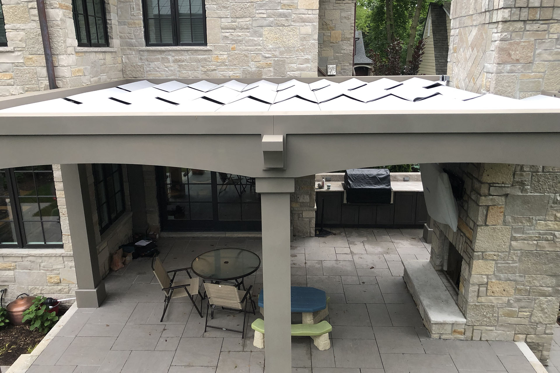 retractable-roof-oakland-county-1 - ShadeFX