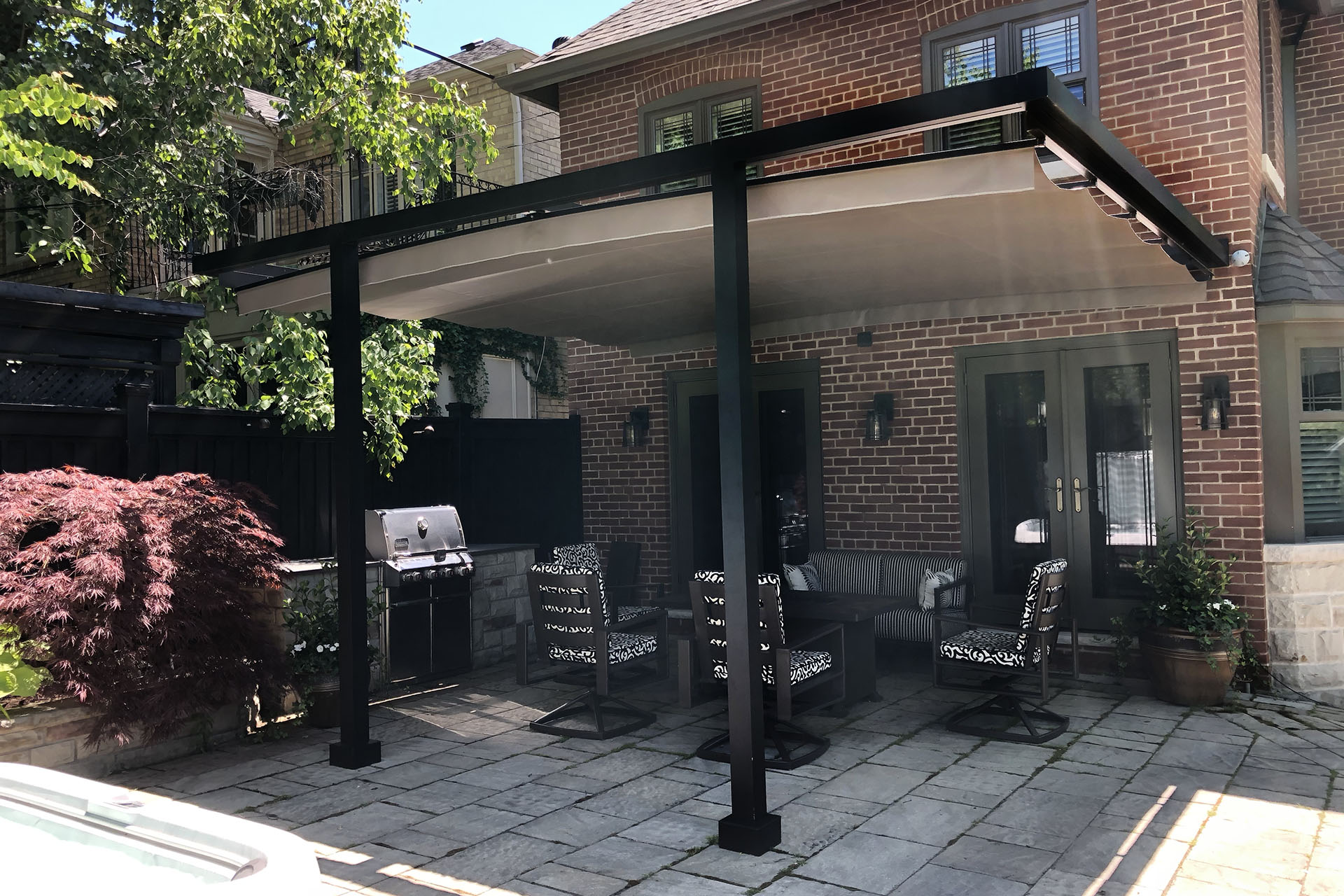 Retractable-shade-structure-chaplin-estate-1 - ShadeFX